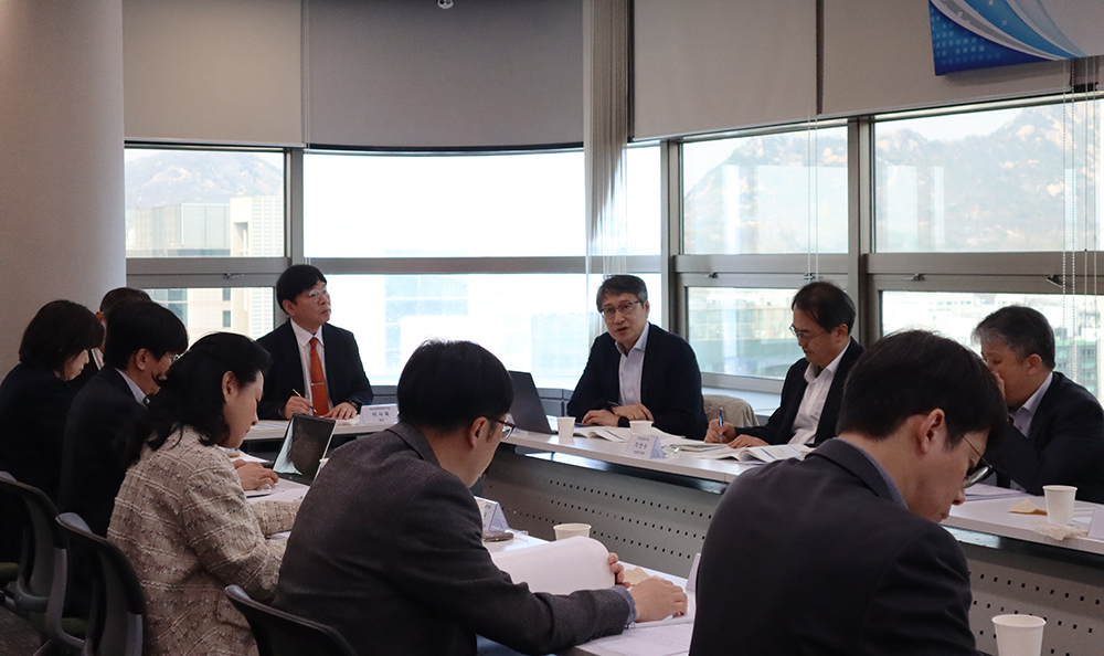 The 2nd Meeting of the 2025 KIEP Research Advisory Committee | Inside ...